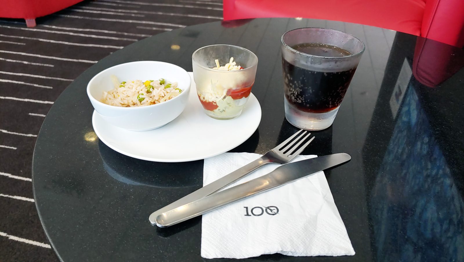 Qantas Domestic Food Review: Inflight Meals 2025